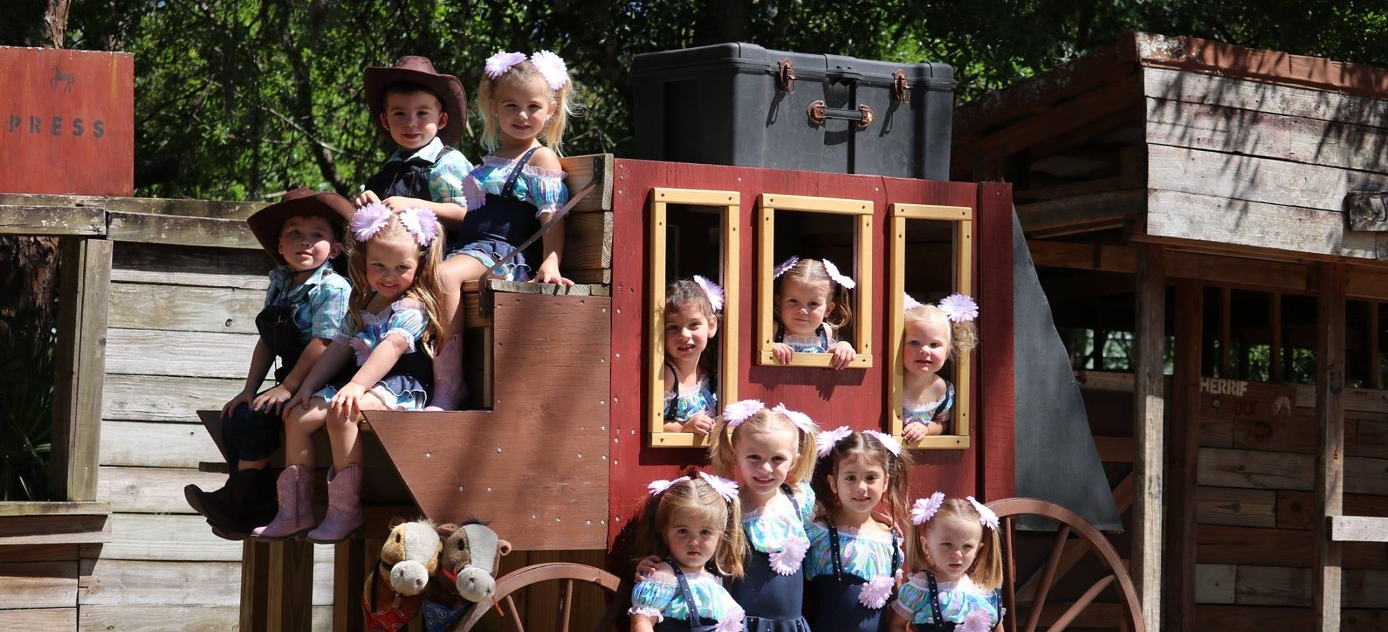 Dance Mania All Stars Home